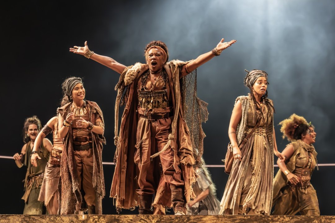 Bacchae Tickets | National Theatre London Play