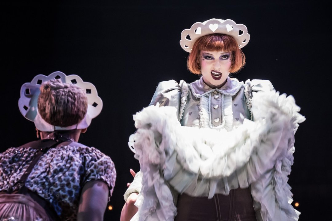 Reeve Carney & Eva Noblezada to star in Cabaret at the Kit Kat Club in ...