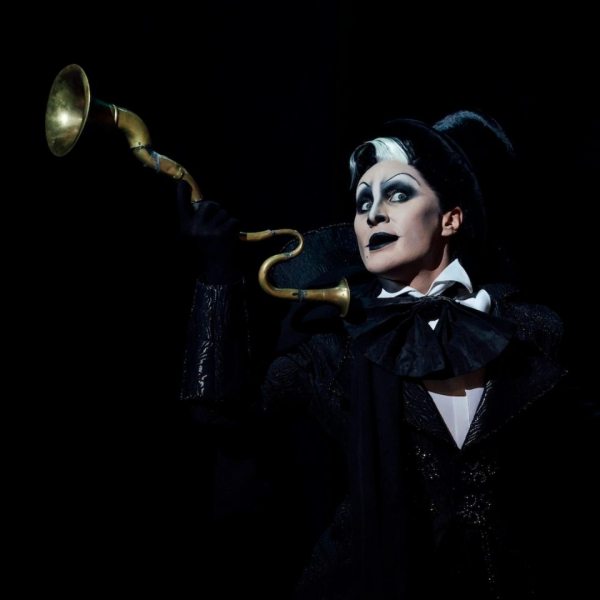 First-look: The Vivienne as The Childcatcher in Chitty Chitty Bang Bang ...