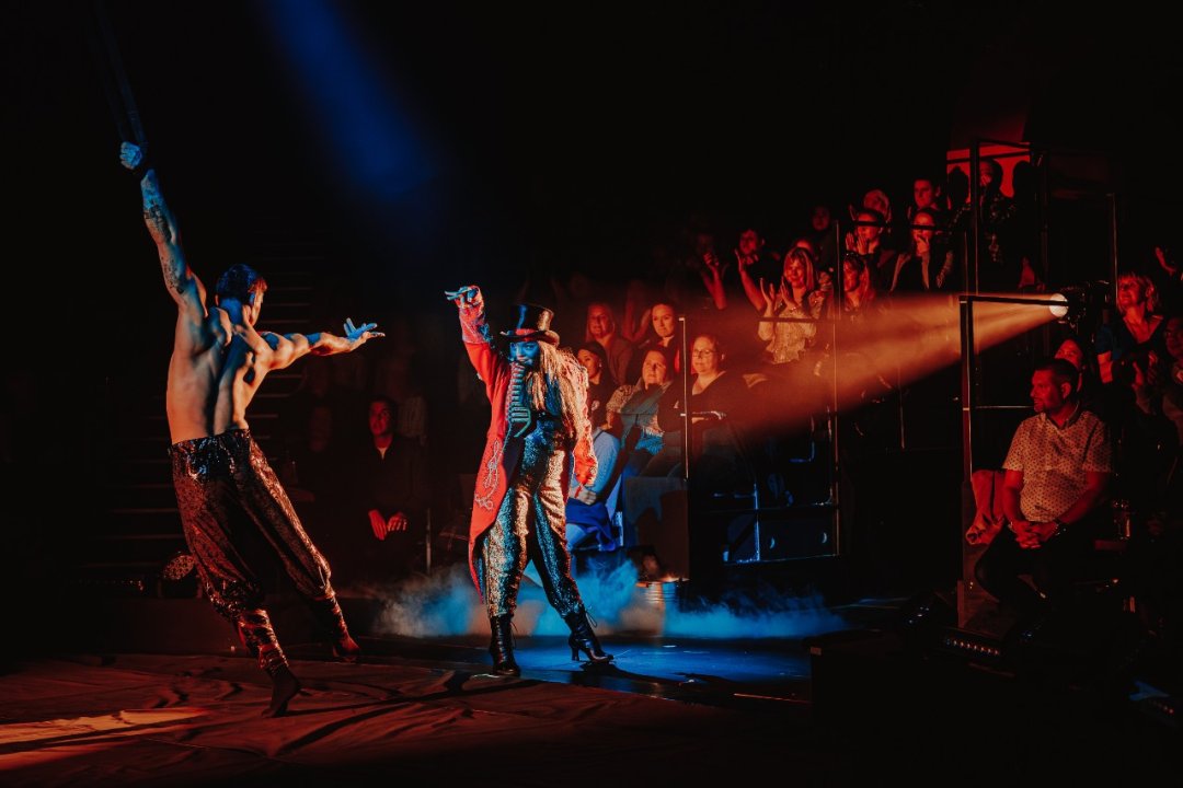 New video: Come Alive! The Greatest Showman Circus Spectacular in ...