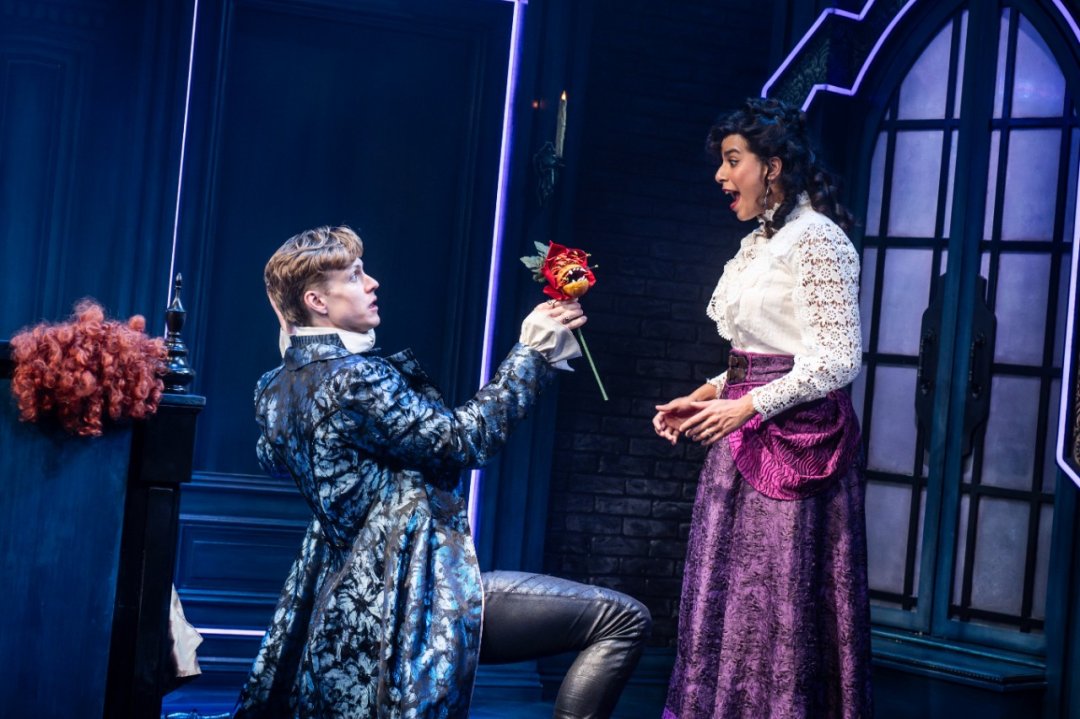 Dracula – A Comedy of Terrors Tickets | West End Theatre
