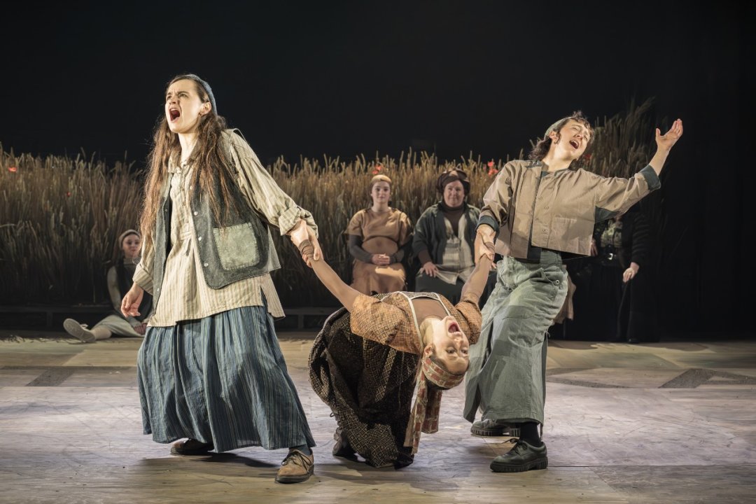 Fiddler on the Roof UK Tour – Book Official Tickets Now