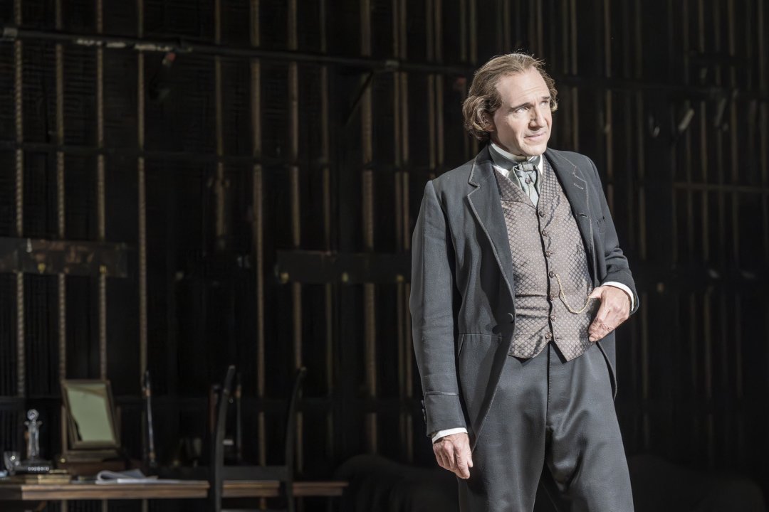 First-look Photos: Ralph Fiennes & Miranda Raison in Grace Pervades by ...