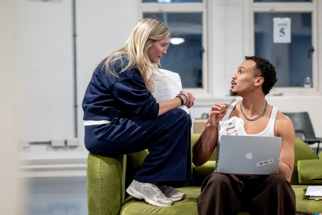 First-look photos of Single White Female starring Lisa Faulkner & Kym ...