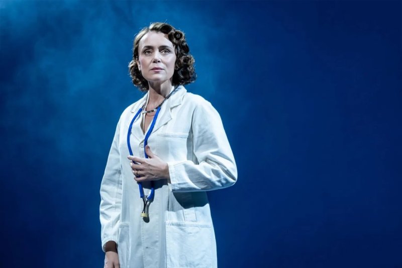 Photos: The Human Body at the Donmar Warehouse starring Keeley Hawes ...