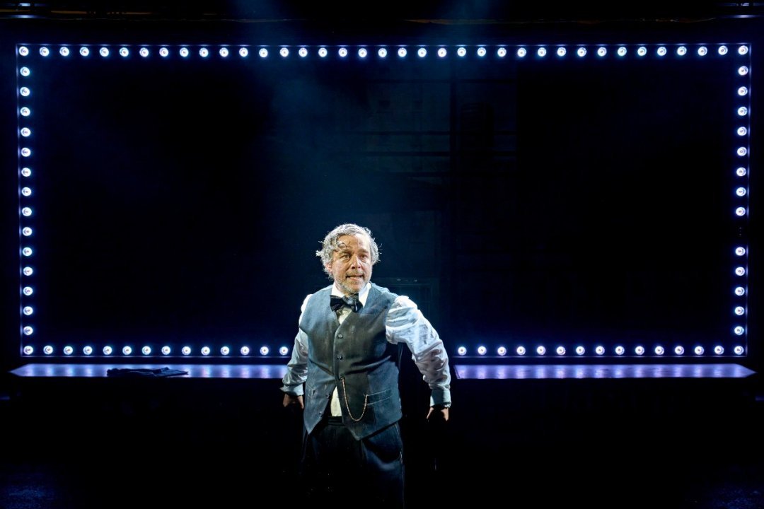 The Producers Reviews Round-up [Updated] – Garrick Theatre London ...