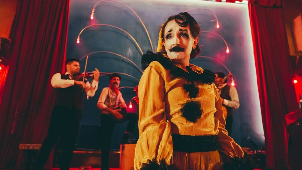 Cast announced for Chat Noir! immersive London dining experience from ...