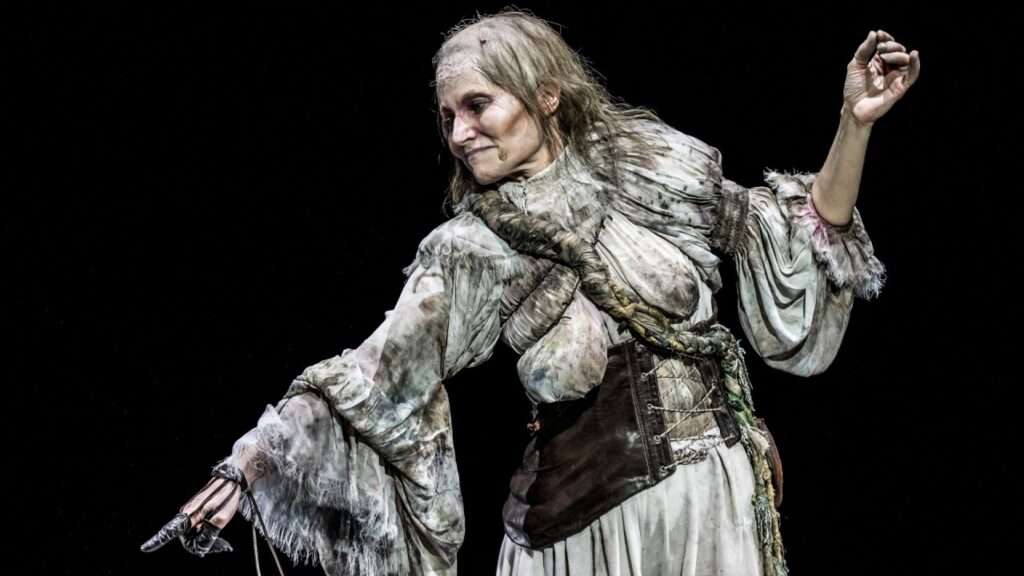 Into the Woods to transfer to the West End’s Noel Coward Theatre ...